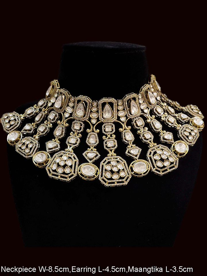 Buy Stylish Necklaces for Women Online | Buy Necklaces for Women