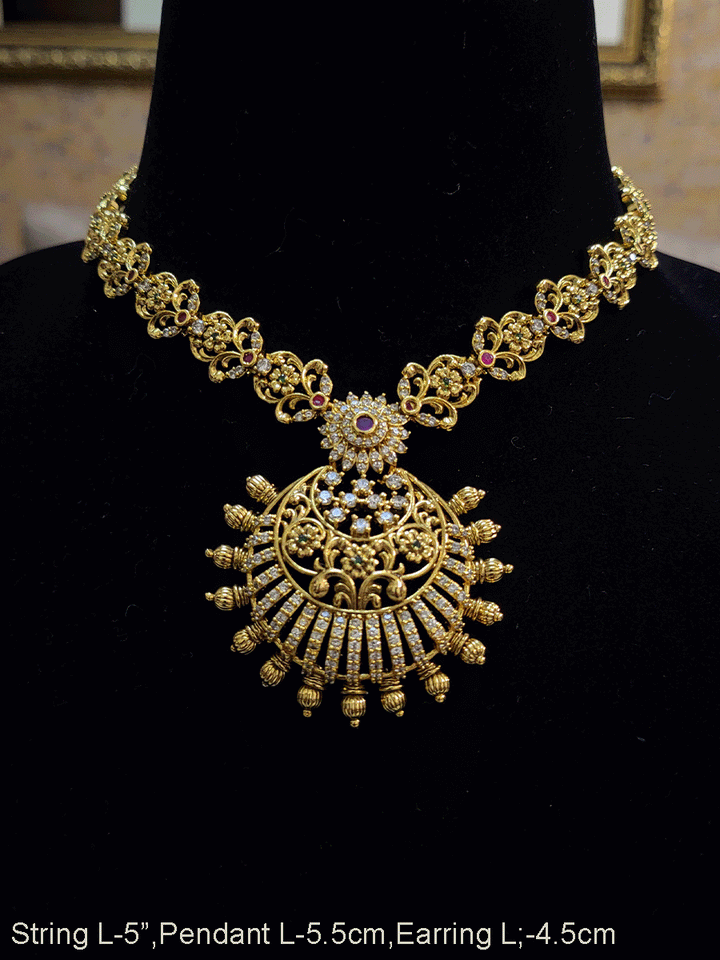 Buy Stylish Necklaces for Women Online | Buy Necklaces for Women